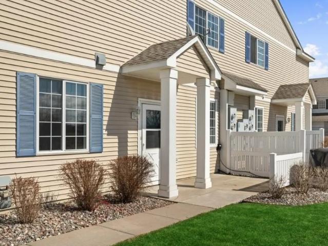 2 BR, 2 BA Apartment 18037 96th Ave N, Maple Grove, MN 55311