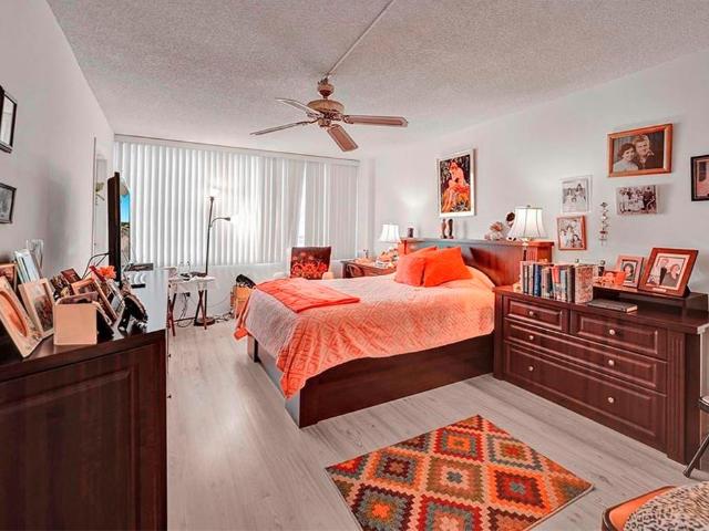 2 BR, 2 BA Apartment 18031 Biscayne Boulevard, Aventura, FL 33160
