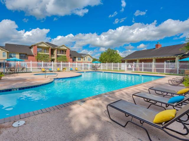 2 BR, 2 BA Apartment 1803 Martin Luther King Boulevard Unit 117, Houma, LA 70360