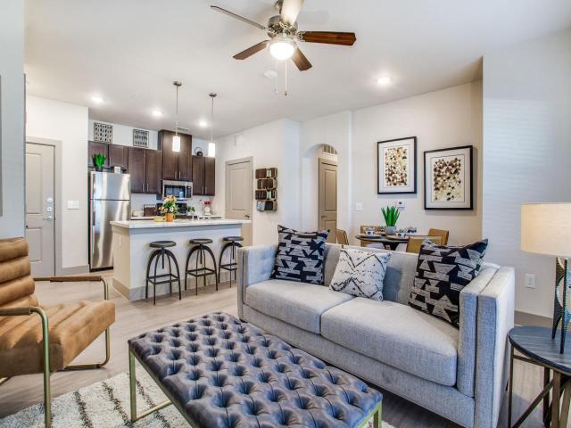 2 BR, 2 BA Apartment 1803 W Audie Murphy Pkwy Unit 1204, Farmersville, TX 75442