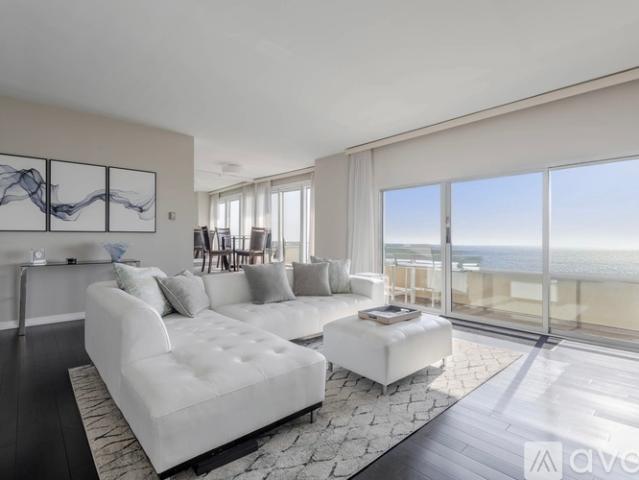 2 BR, 2 BA Apartment 18065 W Coastline Dr, Unit 4, Malibu, CA 90265