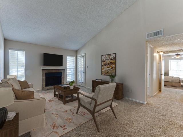 2 BR, 2 BA Apartment 18081 Midway Road Unit 3112, Dallas, TX 75287