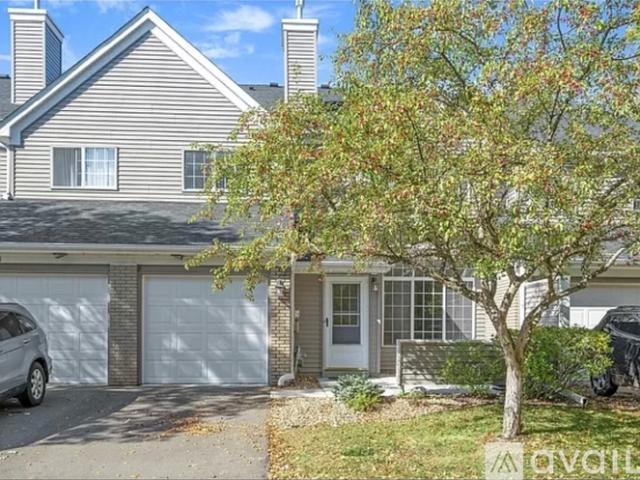 2 BR, 2 BA Apartment 18090 Settlers Way, Eden Prairie, MN 55347