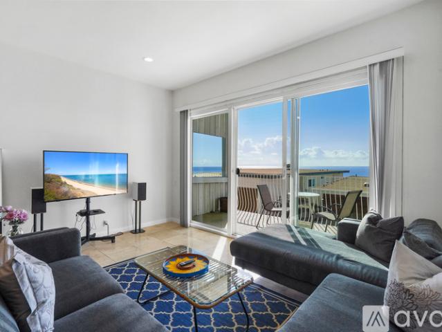 2 BR, 2 BA Apartment 18103 W Coastline Dr, Unit 7, Malibu, CA 90265