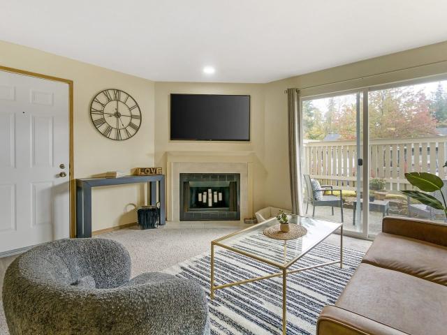 2 BR, 2 BA Apartment 18124 36th Ave W Unit Q11, Lynnwood, WA 98037