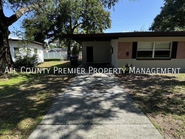 2 BR, 2 BA Apartment 1817 37th St Orlando, FL 32839