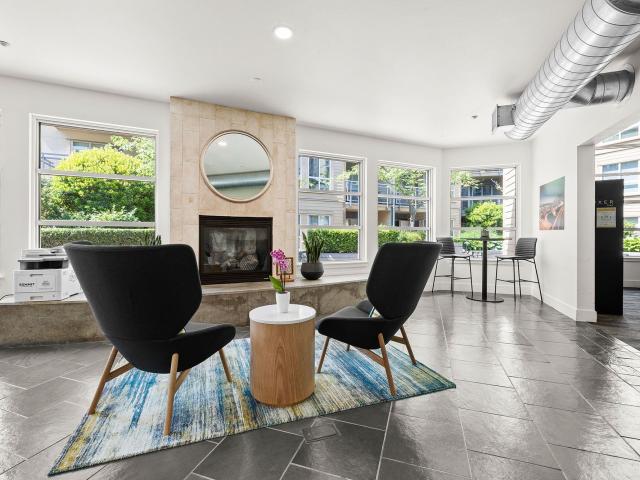 2 BR, 2 BA Apartment 1819 23rd Avenue Unit W425, Seattle, WA 98122