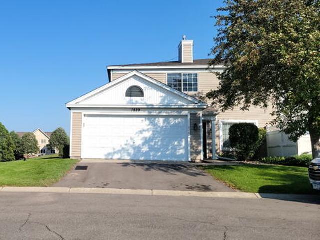 2 BR, 2 BA Apartment 1829 Southcross Dr W, Unit 2104, Burnsville, MN 55306