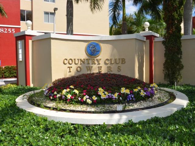 2 BR, 2 BA Apartment 18335 Northwest 68th Avenue Unit 624, Hialeah, FL 33015