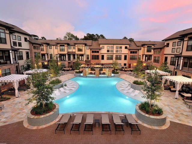 2 BR, 2 BA Apartment 1835 Woodland Field Crossing, The Woodlands, TX 77380