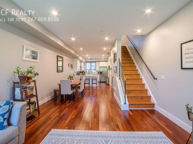 2 BR, 2 BA Apartment 1842 Frankford Avenue, Philadelphia, PA 19125