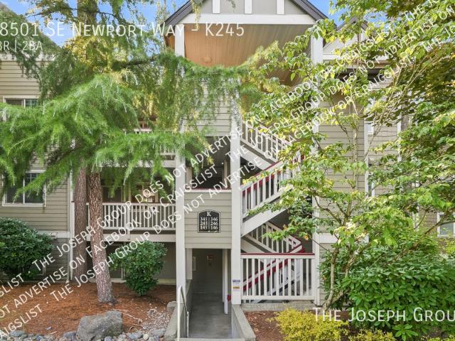 2 BR, 2 BA Apartment 18501 SE Newport Way, Issaquah, WA 98027