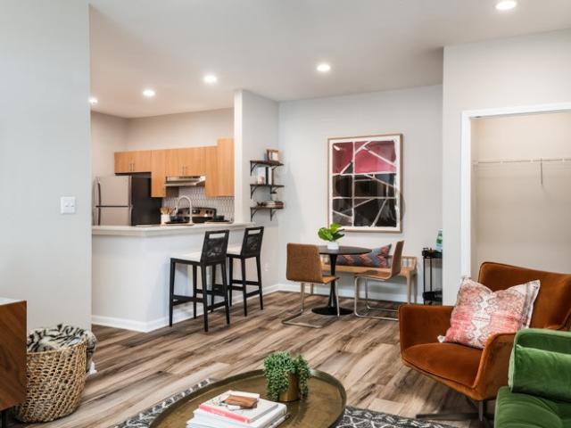 2 BR, 2 BA Apartment 18510 The Commons Boulevard Unit 9140303, Cornelius, NC 28031