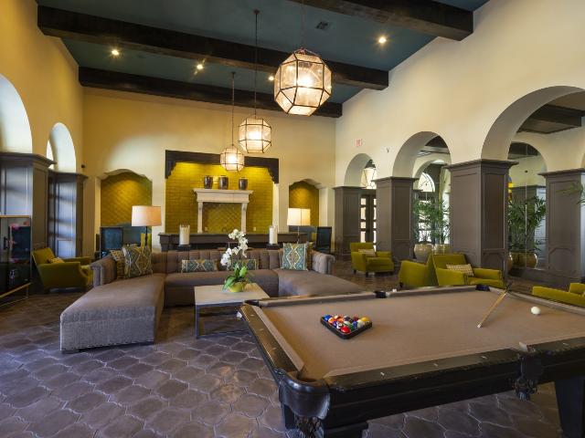 2 BR, 2 BA Apartment 18545 University Boulevard Unit 5 5 538, Sugar Land, TX 77479