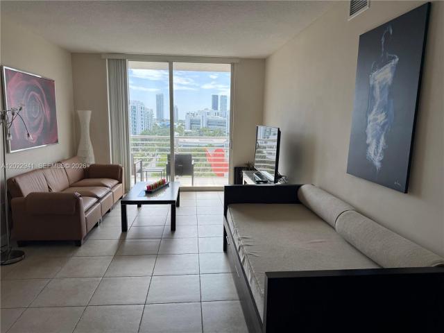 2 BR, 2 BA Apartment 18800 NE 29th Ave # 1013, Aventura FL 33180, Aventura, FL 33180