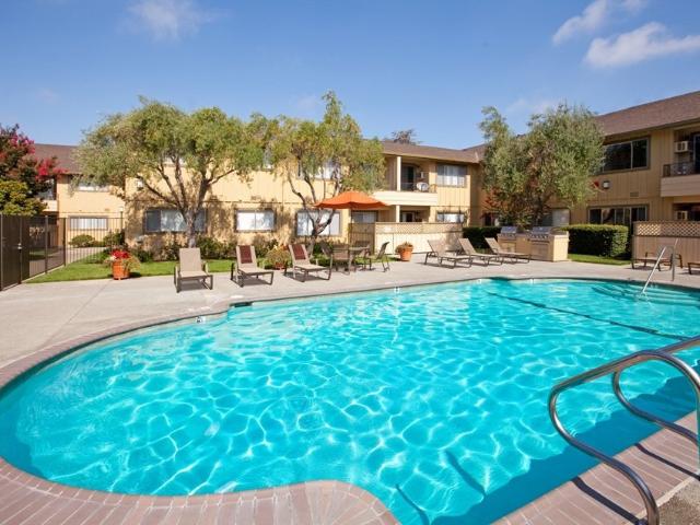 2 BR, 2 BA Apartment 1885 California Street Unit 28, Mountain View, CA 94041
