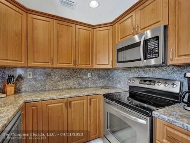 2 BR, 2 BA Apartment 188 Burgandy Way, Delray Beach, FL 33484