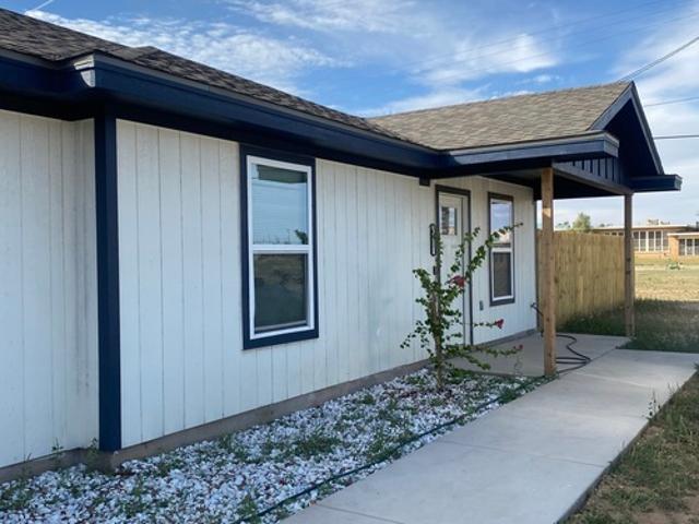 2 BR, 2 BA Apartment 1903 East 15th Street, Unit B, Lubbock, TX 79403
