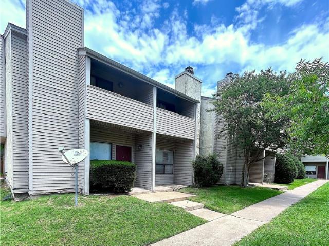 2 BR, 2 BA Apartment 1904 Dartmouth Street, College Station, TX 77840