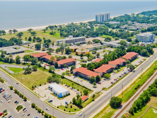 2 BR, 2 BA Apartment 190 Gateway Dr Unit 1203, Biloxi, MS 39531