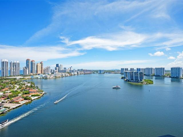 2 BR, 2 BA Apartment 19101 NE 36th Ct # 2912, Aventura FL 33180, Aventura, FL 33180