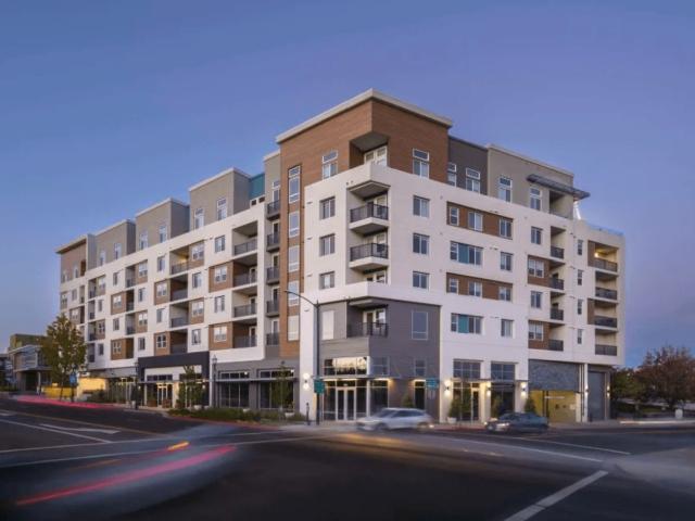 2 BR, 2 BA Apartment 1910 North Main Street Unit 332, Walnut Creek, CA 94596