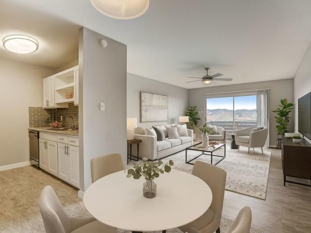 2 BR, 2 BA Apartment 1911 Willow Creek Drive Unit 17 208, Austin, TX 78741