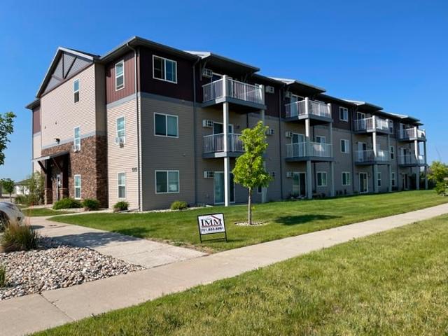 2 BR, 2 BA Apartment 1919 35th Avenue Southwest Unit 204, Minot, ND 58701