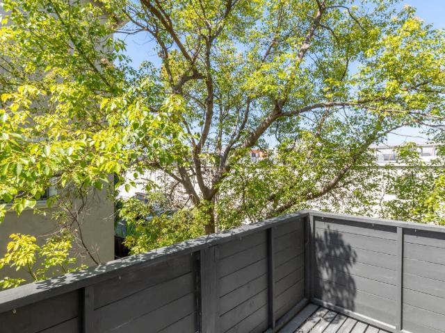 2 BR, 2 BA Apartment 19200 Nordhoff Street Unit 409, Northridge, CA 91324
