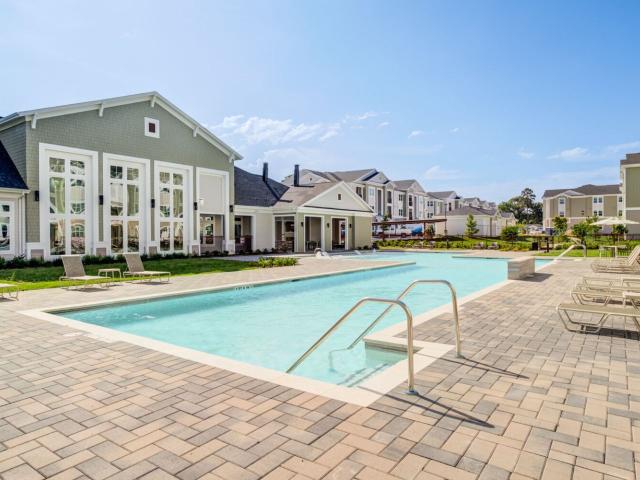 2 BR, 2 BA Apartment 1945 Westview Boulevard Unit 1 1205, Conroe, TX 77304