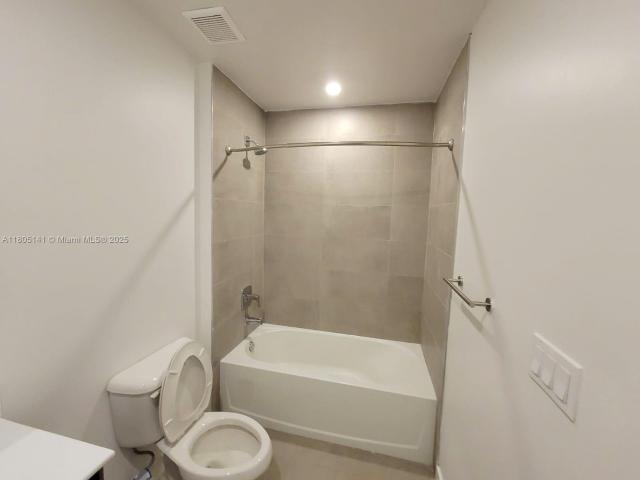 2 BR, 2 BA Apartment 1950 Fletcher Street, Hollywood, FL 33020