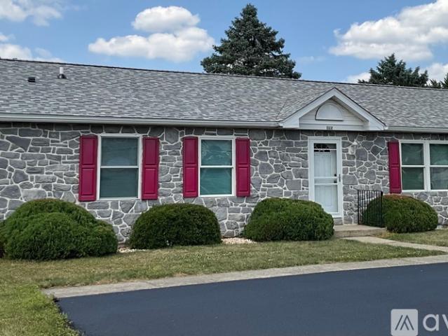 2 BR, 2 BA Apartment 195 West Hamilton Ave, Unit O, Myerstown, PA 17067