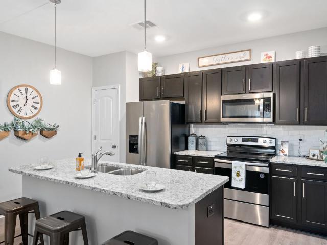 2 BR, 2 BA Apartment 1985 Needmore Road Unit 8204, Clarksville, TN 37042