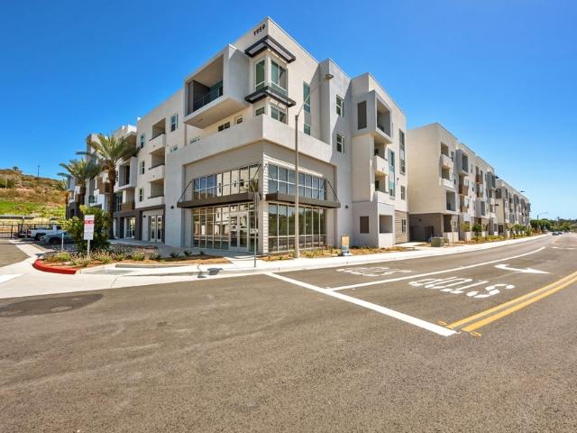 2 BR, 2 BA Apartment 1999 S. Oceanside Blvd Unit 2406, Oceanside, CA 92054