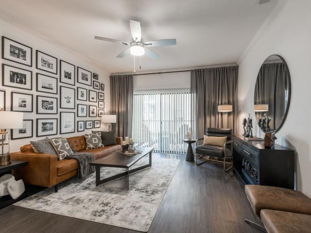 2 BR, 2 BA Apartment 10001 South 1st Street Unit 619, Austin, TX 78748