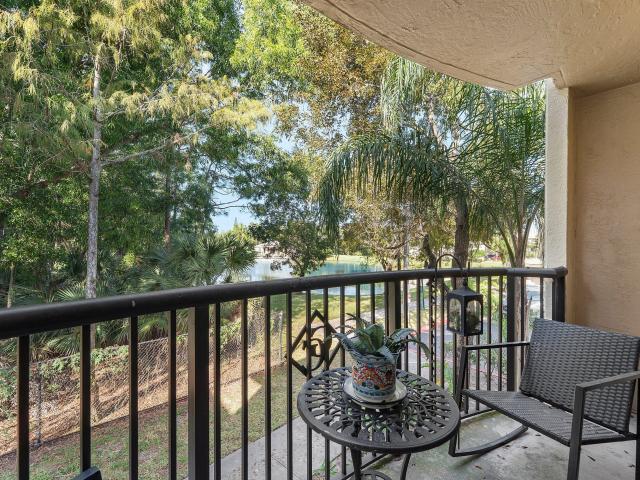 2 BR, 2 BA Apartment 1000 Crestwood Court South, Royal Palm Beach, FL 33411