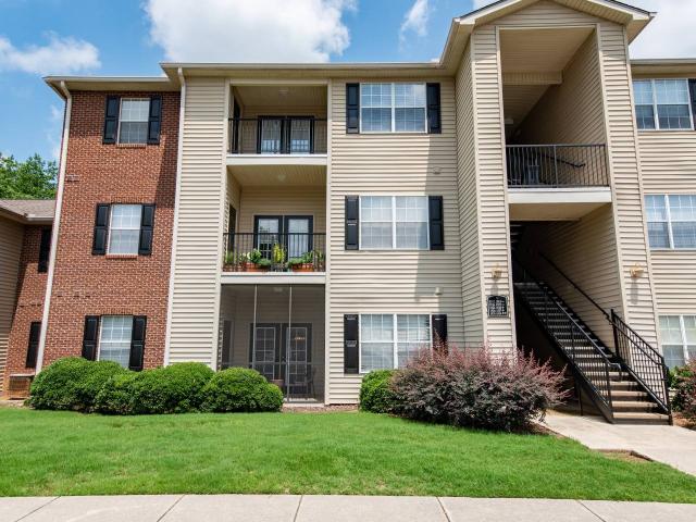 2 BR, 2 BA Apartment 1000 Hampton Fall Boulevard Unit 1122, Brownsboro, AL 35741