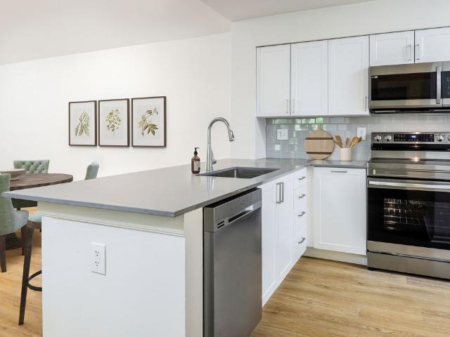 2 BR, 2 BA Apartment 1000 Jamie Brooks Lane Unit 002 2212, Princeton Junction, NJ 08550