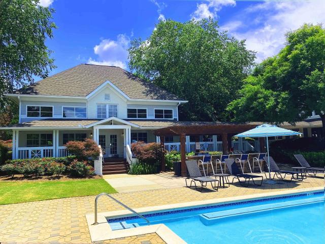 2 BR, 2 BA Apartment 1000 Shadowood Parkway Unit 1728, Atlanta, GA 30339