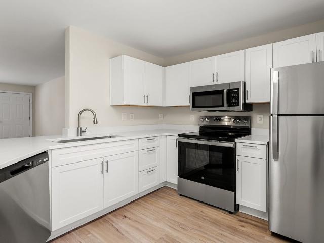 2 BR, 2 BA Apartment 1000 Peachtree Park Drive Northeast Unit 2 beds, 2 baths, $1555, Atlanta, GA 30309
