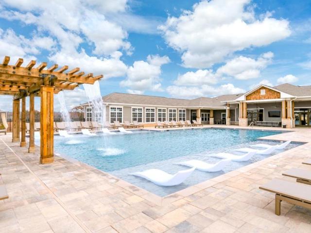 2 BR, 2 BA Apartment 1000 Wood Acres Road Unit 004307, Oakwood, GA 30566