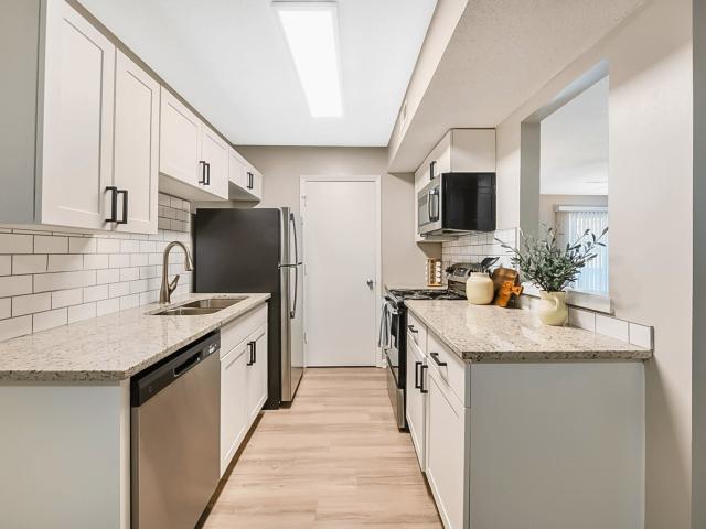2 BR, 2 BA Apartment 1000 Woodbrook Pl NE Unit 800 800 808, Concord, NC 28025