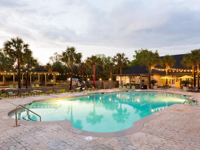 2 BR, 2 BA Apartment 1001 Riverland Woods Place Unit 16D, Charleston, SC 29412