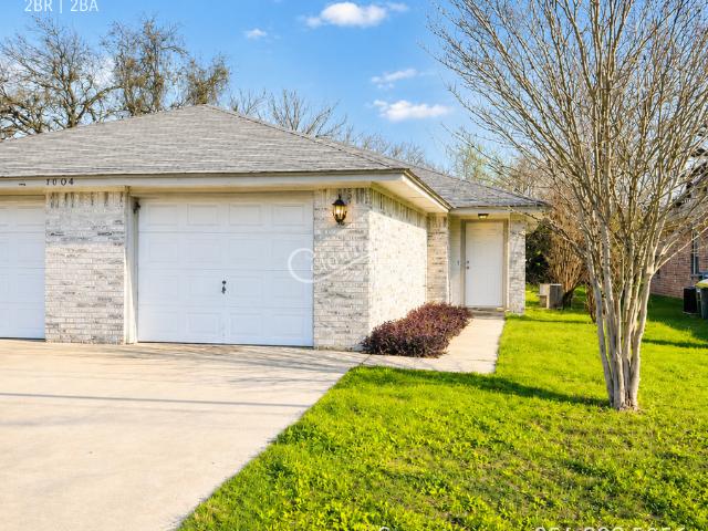 2 BR, 2 BA Apartment 1004 W Ave B, Copperas Cove, TX 76522