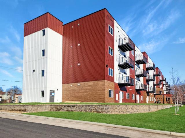 2 BR, 2 BA Apartment 100 4th Street SW Unit 20 01, Mason City, IA 50401