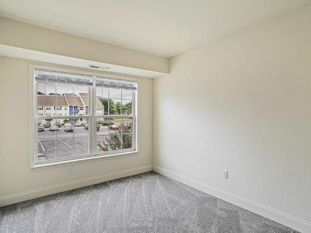 2 BR, 2 BA Apartment 100 A Valley Drive Unit 100 26, Milford, DE 19963