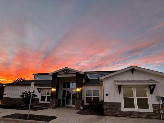 2 BR, 2 BA Apartment 100 Overlook way Unit 9106, Palestine, TX 75801