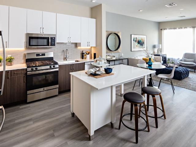 2 BR, 2 BA Apartment 100 River Mews Lane Unit 001 439, Edgewater, NJ 07020