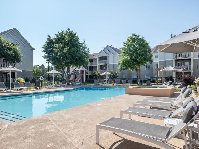 2 BR, 2 BA Apartment 100 Robins West Parkway Unit 420, Warner Robins, GA 31088