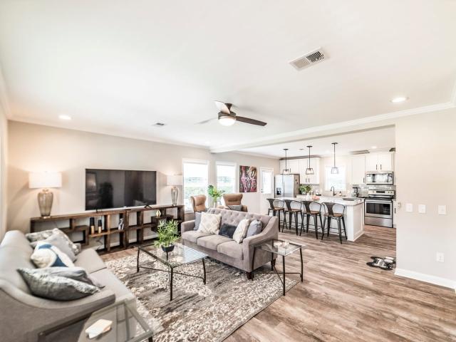 2 BR, 2 BA Apartment 100 Rockcrest Drive Unit 300, Huntsville, AL 35806